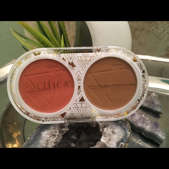 ipsy | Makeup | Ipsy Sample Bag Of Contour Items | Poshmark